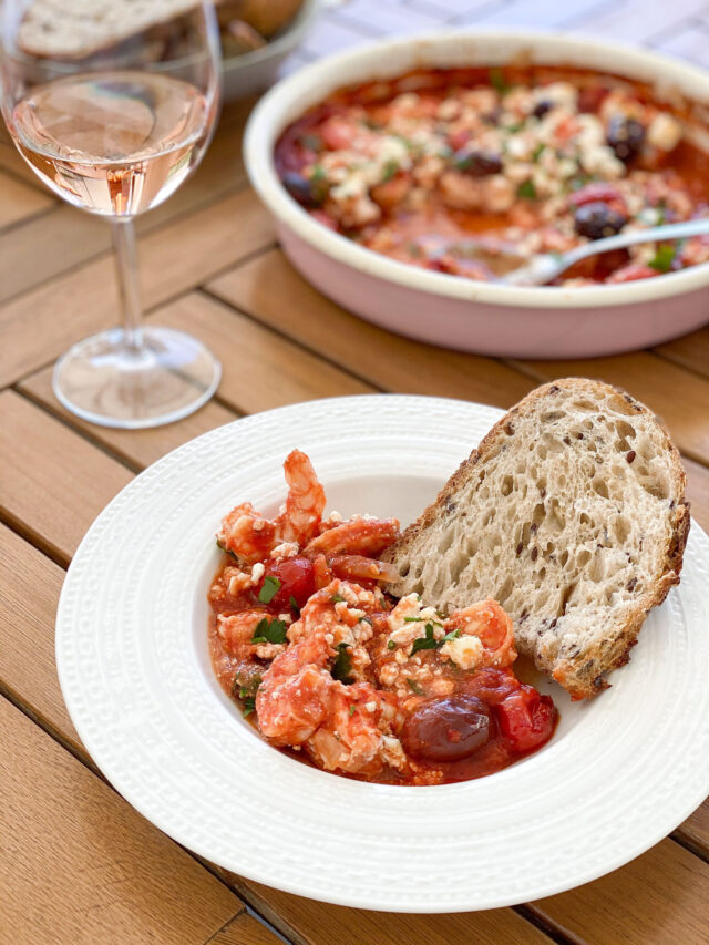 Creveti saganaki - Taste Bazaar